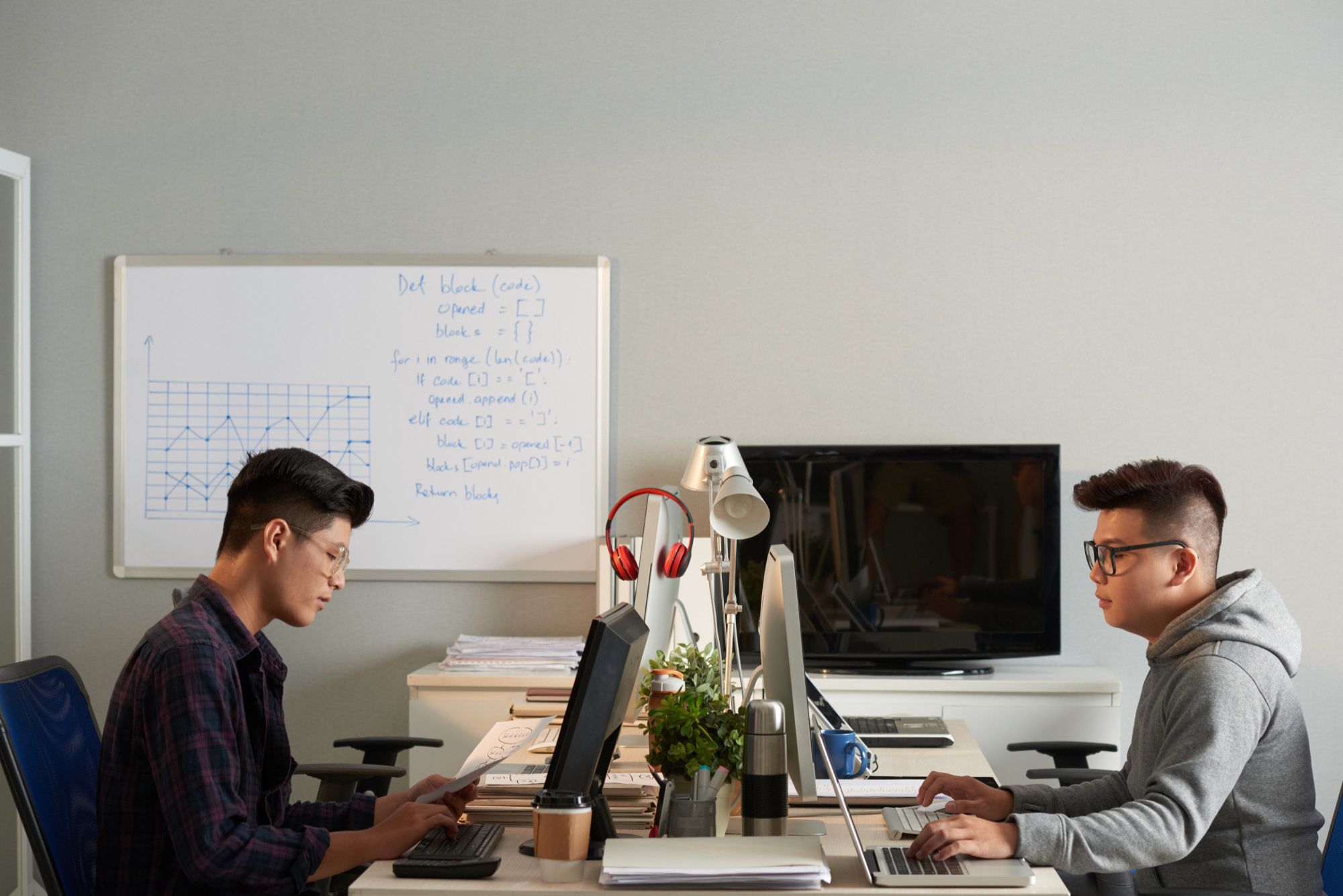 5 Signs of a Professional Software House for School & EdTech Digital ...